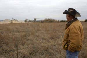 Lawmakers Join Landowners Who Think Getting a Mining Permit is Too Easy ...